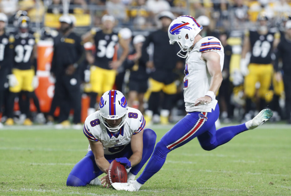 How to Watch Buffalo Bills Games in 2025 | Bounding into Sports