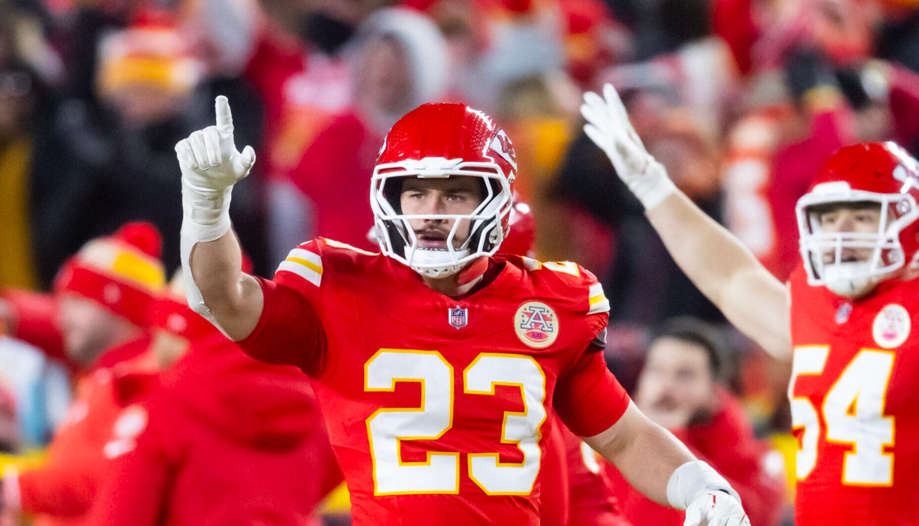 Chiefs Linebacker Has a Message To NFL Fans Who Think the Refs Are ...